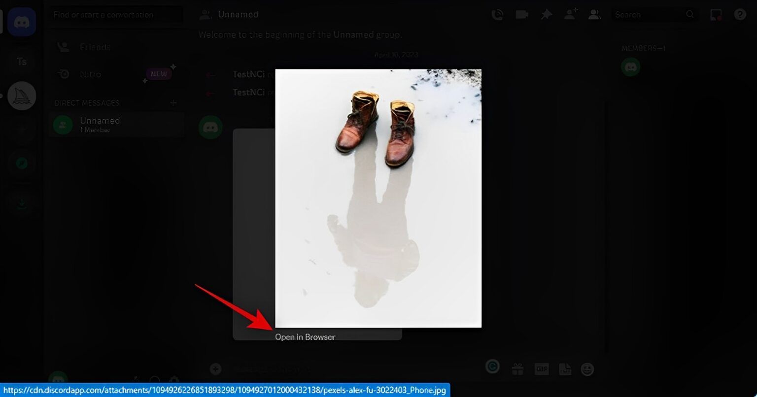 How to upload an image to Midjourney explained - TechBriefly