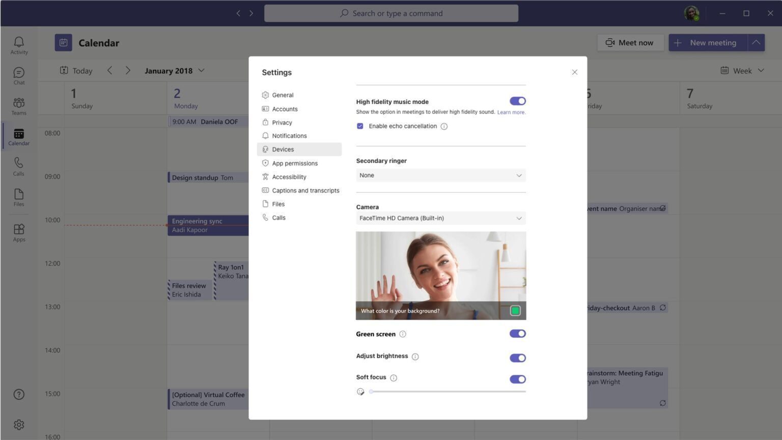 How to use Microsoft Teams green screen? - TechBriefly