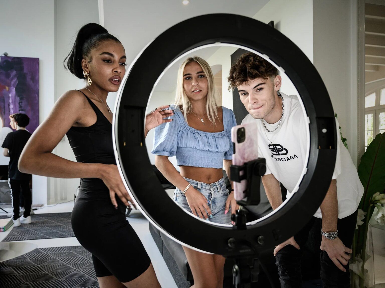 How to enable TikTok Auto Scroll function? - TechBriefly