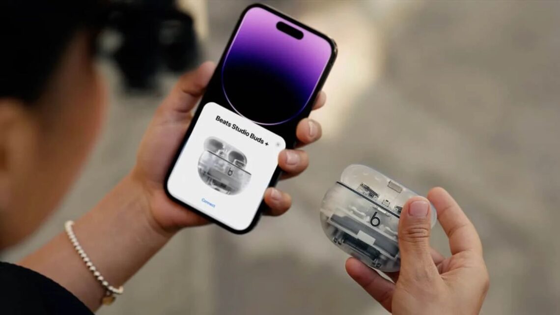 Transparent Beats Studio Buds Plus: A comprehensive review - TechBriefly