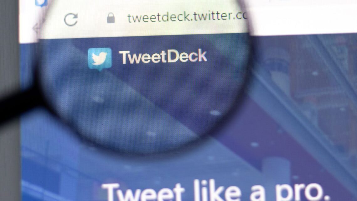 TweetDeck not working: How to fix it - TechBriefly