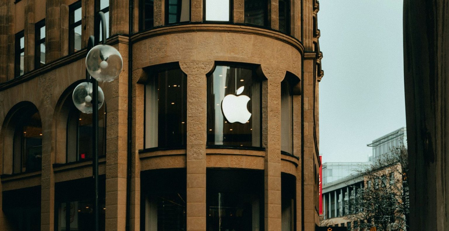 Apple reveals their Multimodal LLM: MM1 - TechBriefly