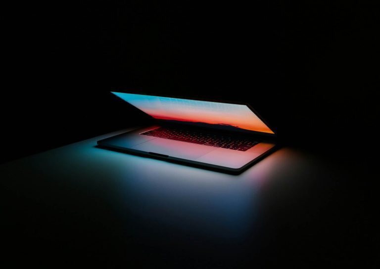 Google One Dark web report is now free for all - TechBriefly