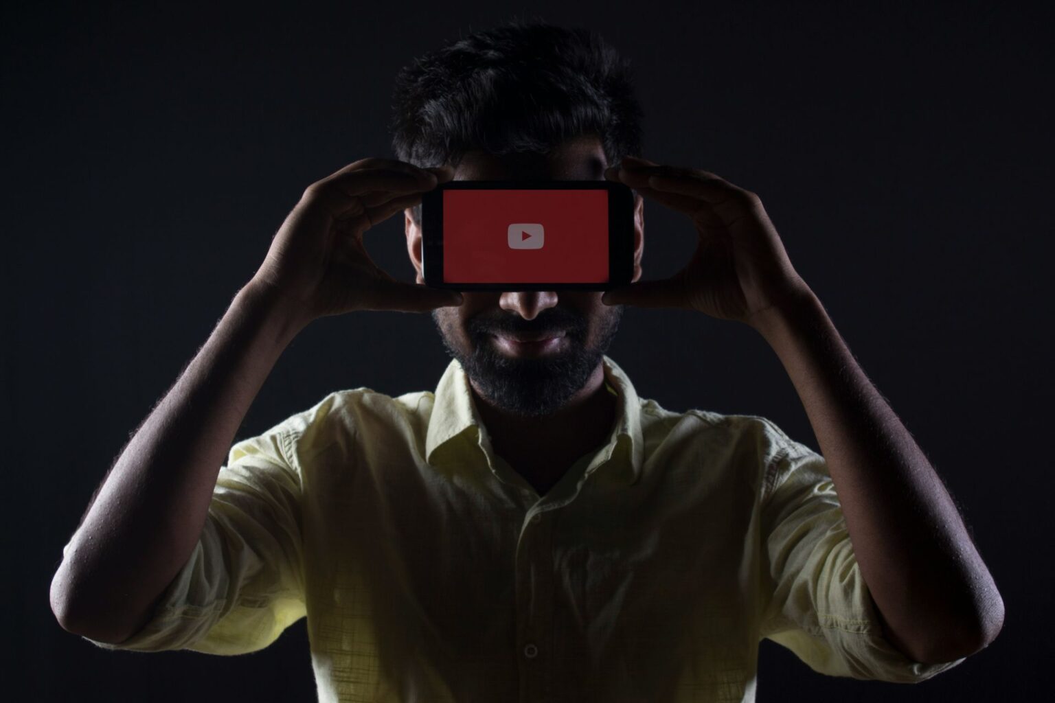 YouTube is making it harder to skip ads on mobile too - TechBriefly